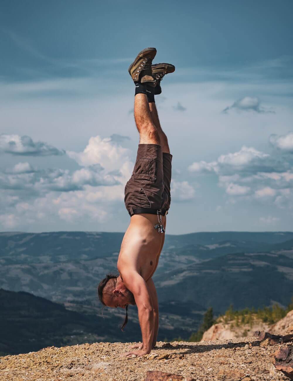 Schulter mobilitäts Check - wie offen sind deine Schultern? - Handstand ...